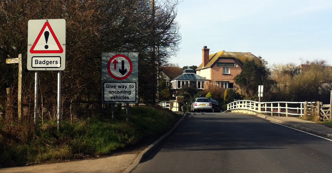 road-signs - Brighton and Worthing Driving Lessons